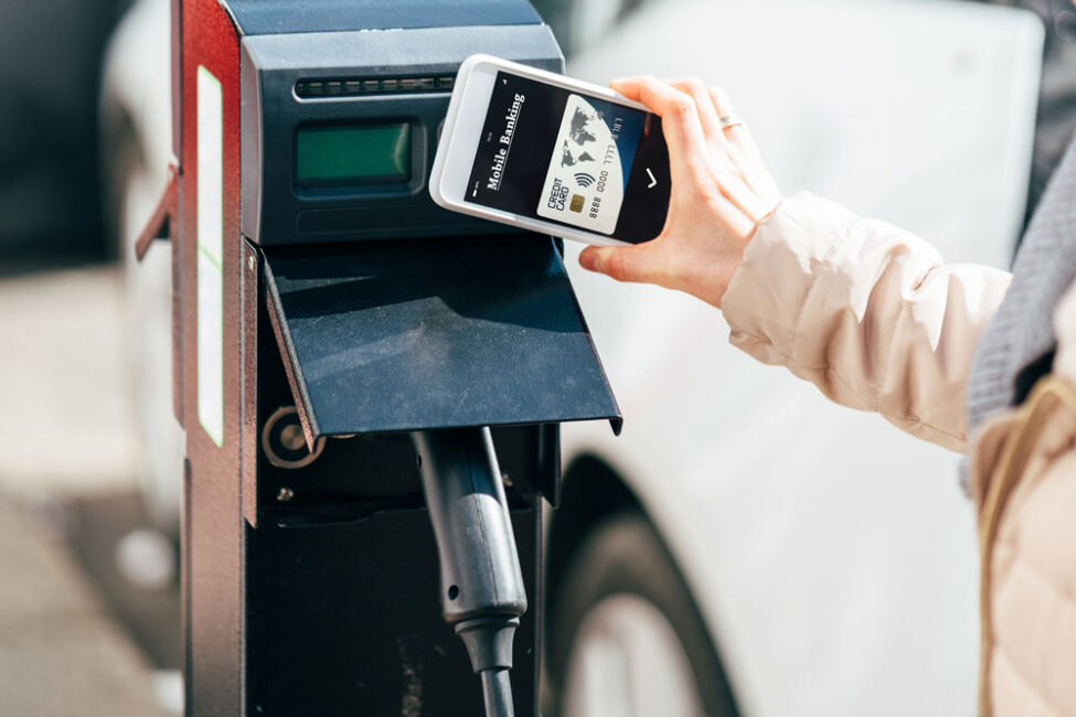 Connectivity Plans and Services for EV Charging | Telit Cinterion