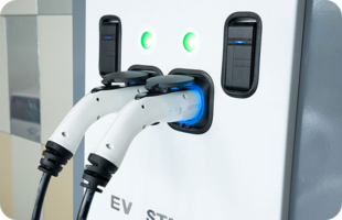 Small Cell Technology: The 5G Network Backbone